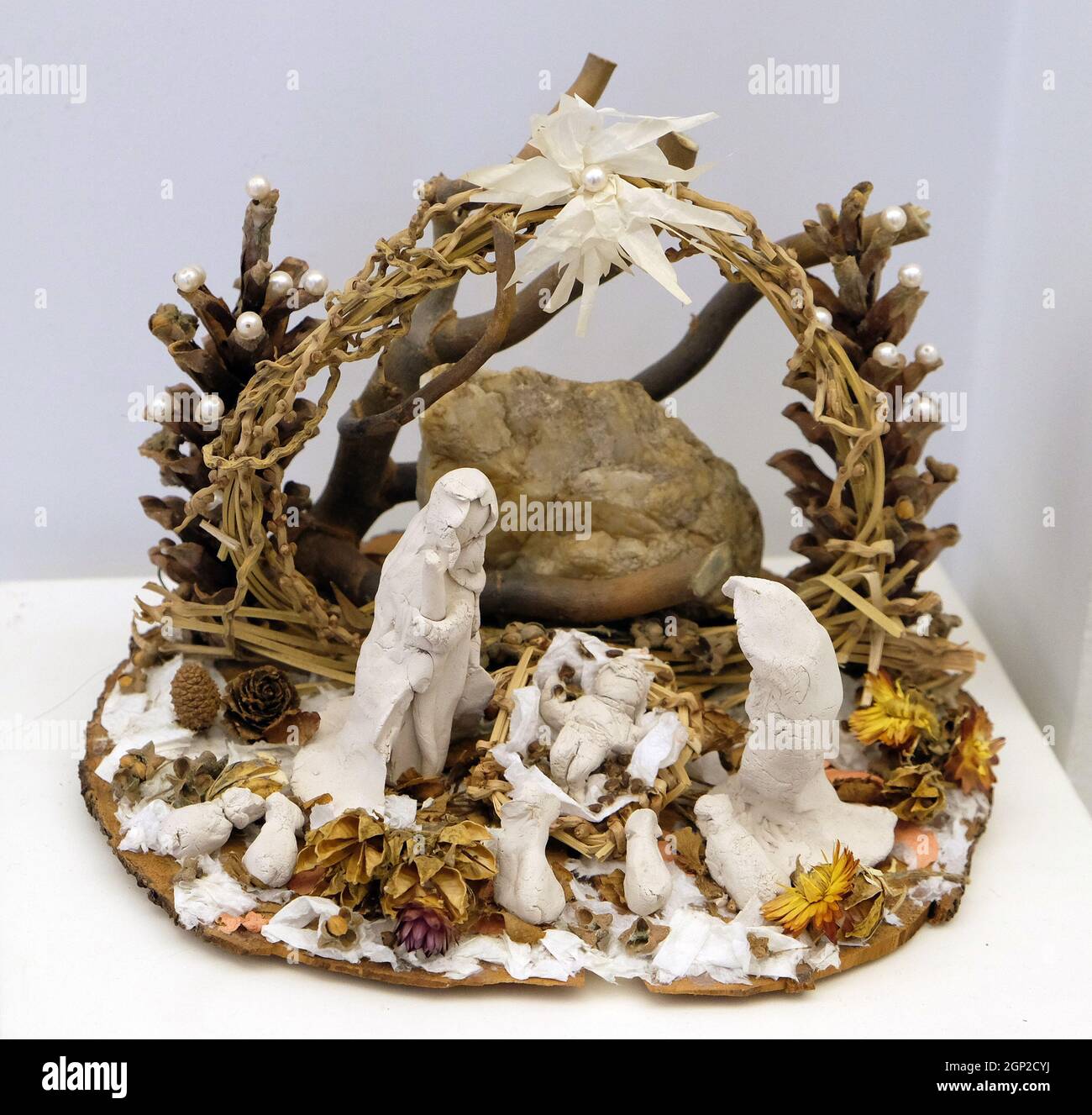 Nativity scene work of Jasna Dapas, exhibition of mangers in the ...