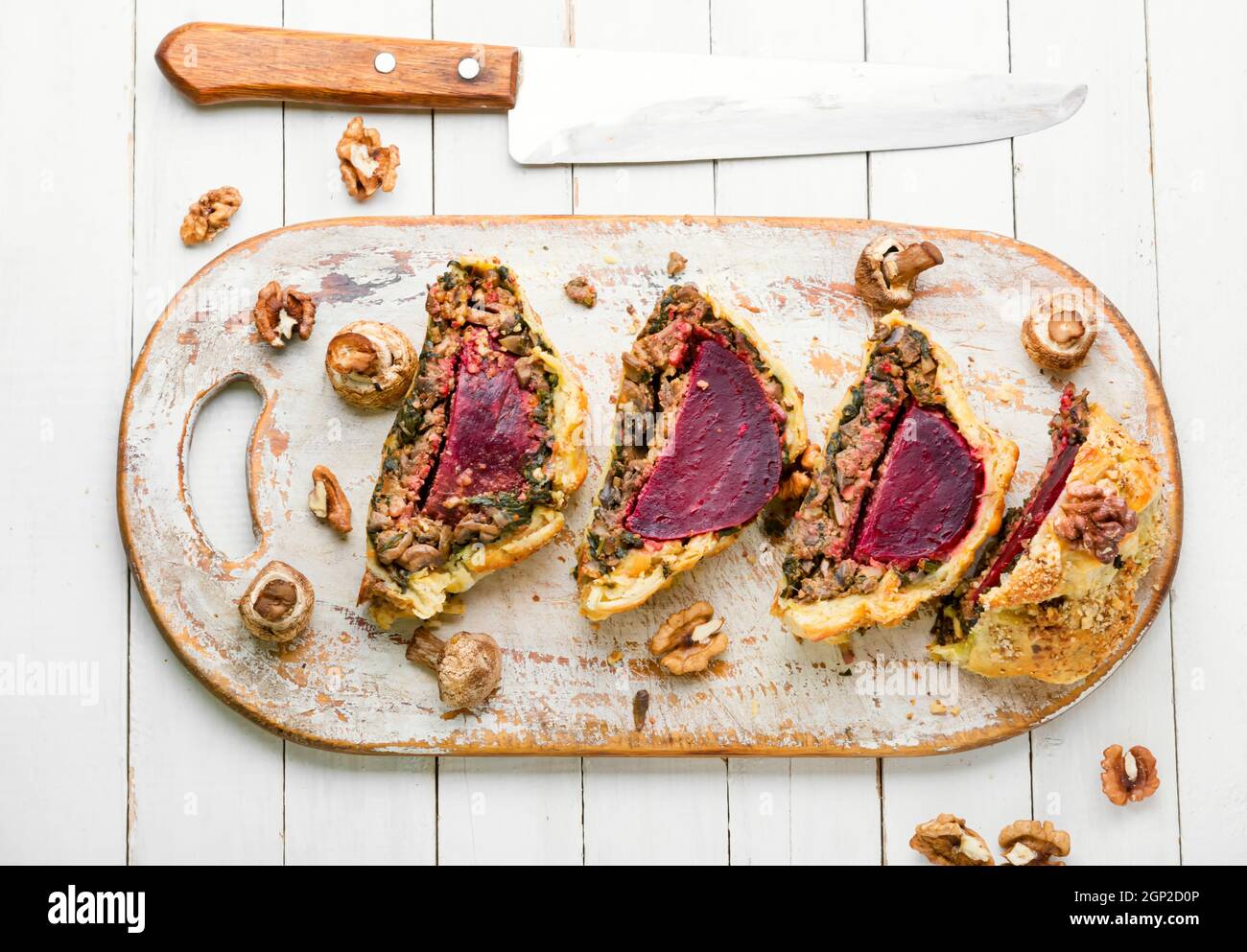 Beetroot pie hi-res stock photography and images - Alamy