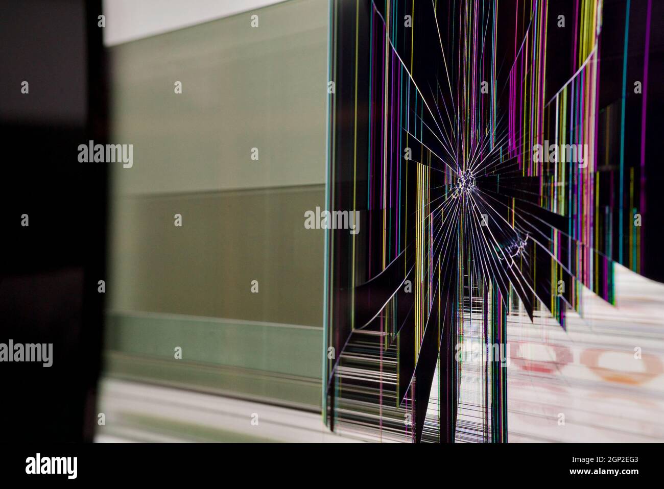 Laptop with a smashed screen (MacBook Pro, Retina 13-inch 2015) with a ...