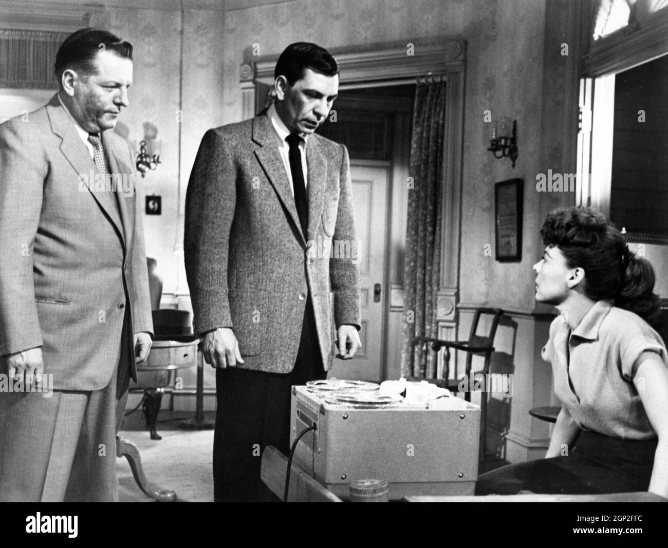 DRAGNET, from left: Ben Alexander, Jack Webb, Georgia Ellis, 1954 Stock ...