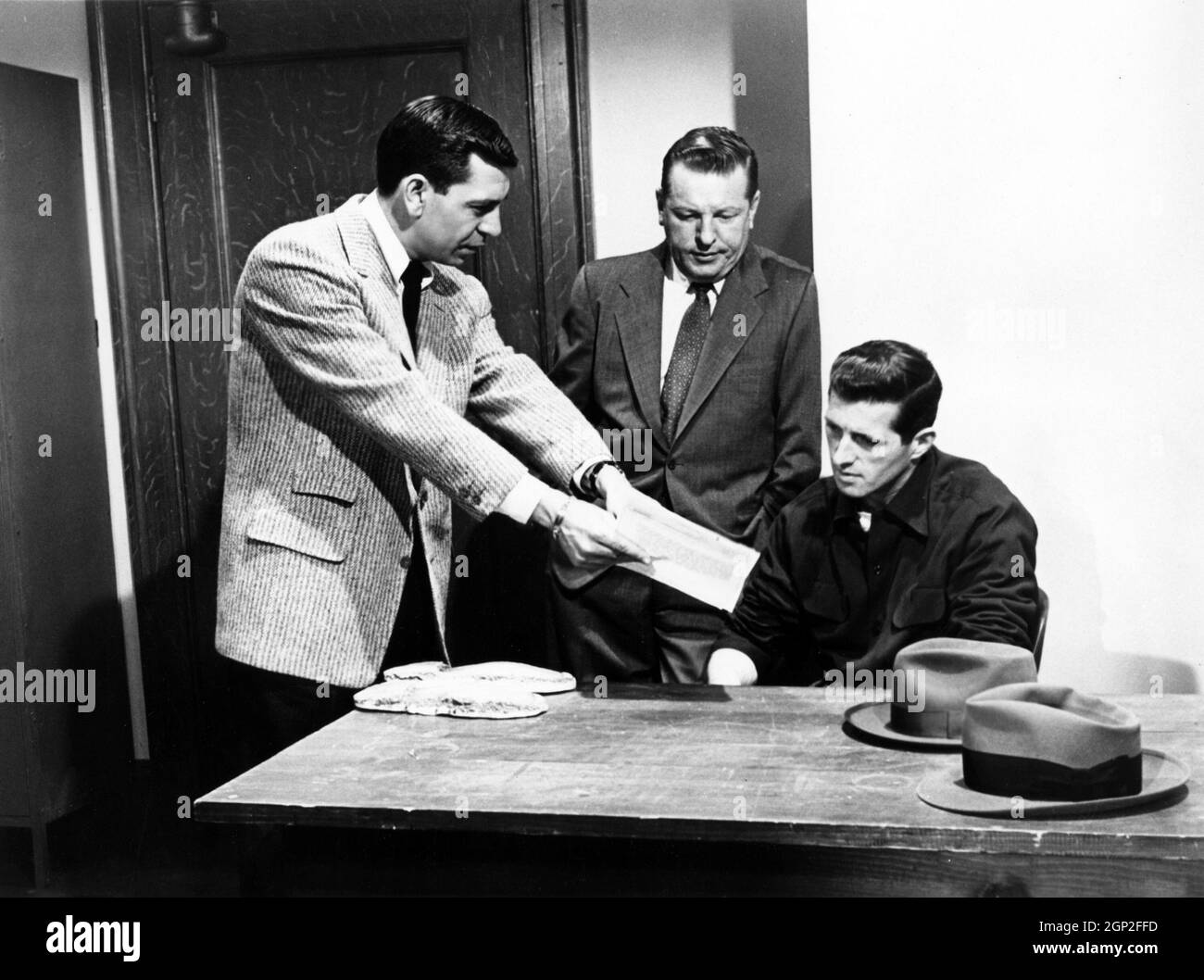DRAGNET, from left: Jack Webb, Ben Alexander, Willard Sage, (1951 1959 ...