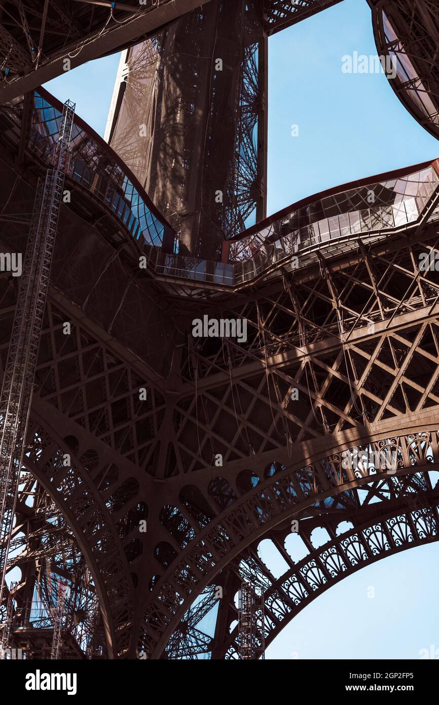 Detail of the interior of the Eiffel tower with scaffolding Stock Photo ...