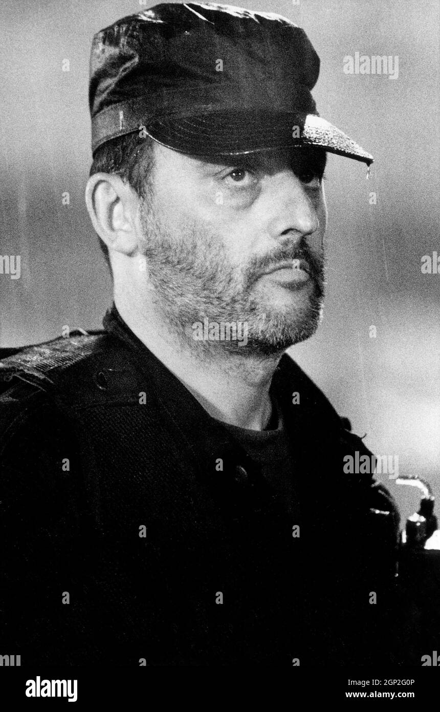 GODZILLA, Jean Reno, 1998. ph: Claudette Barius / © TriStar Pictures ...