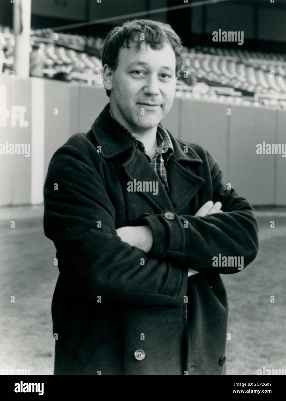 FOR LOVE OF THE GAME, Sam Raimi, director, on set, 1999.© MCA ...