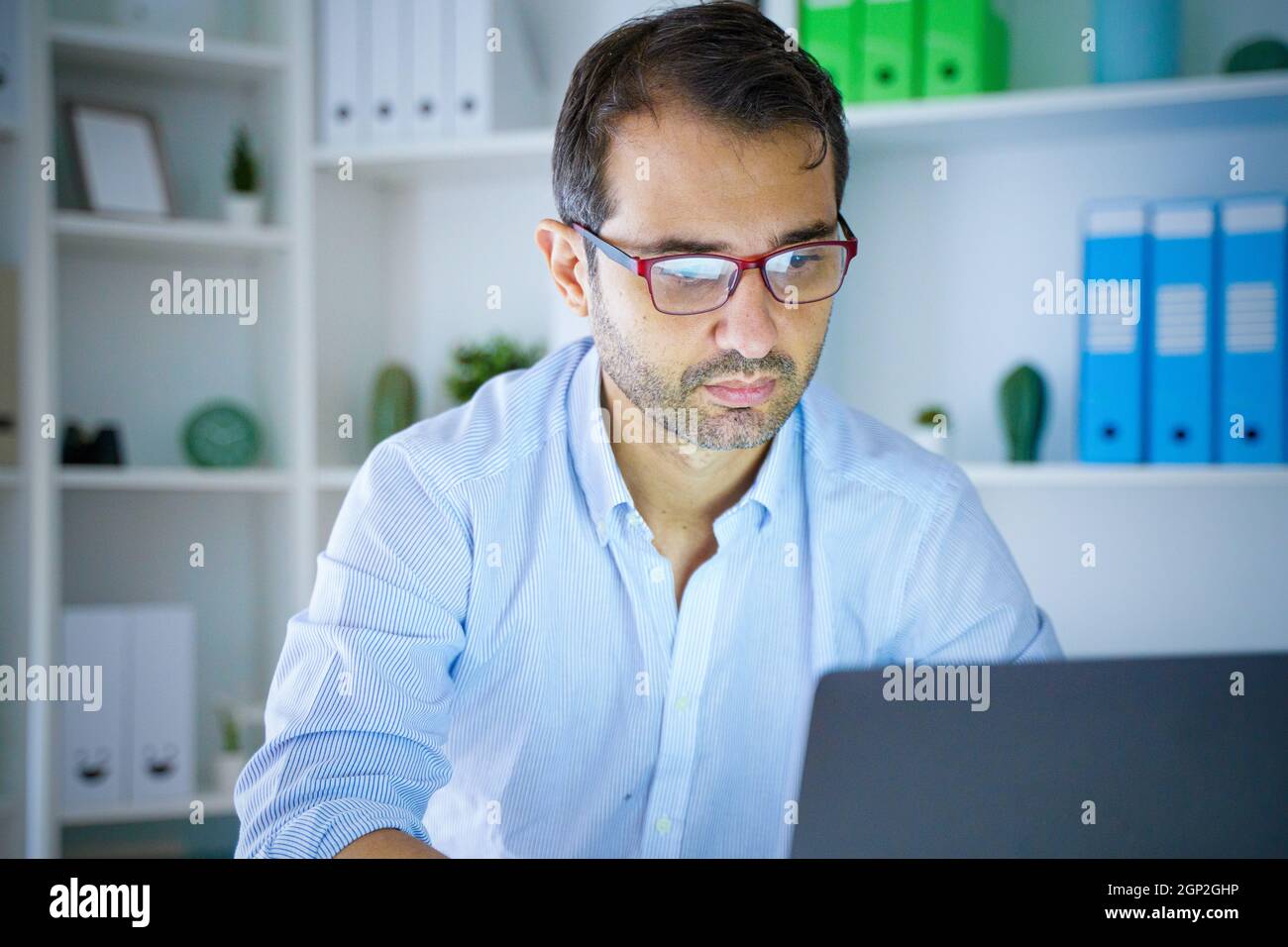 Illuminated focused hi-res stock photography and images - Alamy