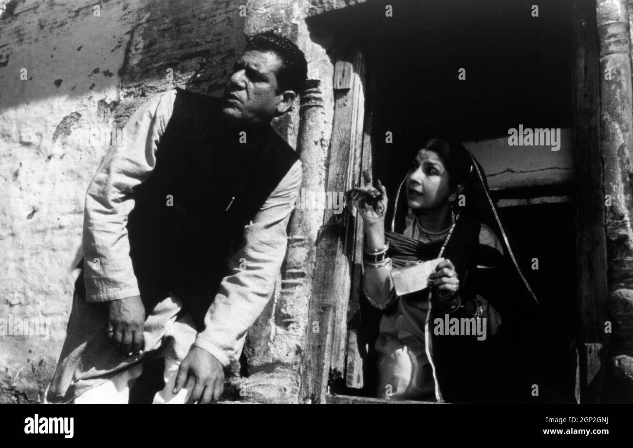 IN CUSTODY, Om Puri, Neena Gupta, 1994. © Sony Pictures Classics ...