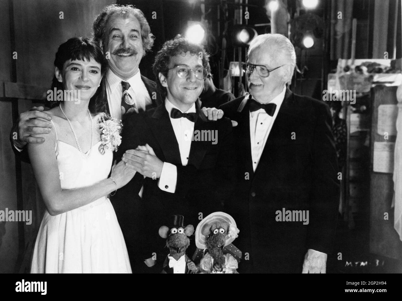 THE MUPPETS TAKE MANHATTAN, from left: Juliana Donald, Louis Zorich ...