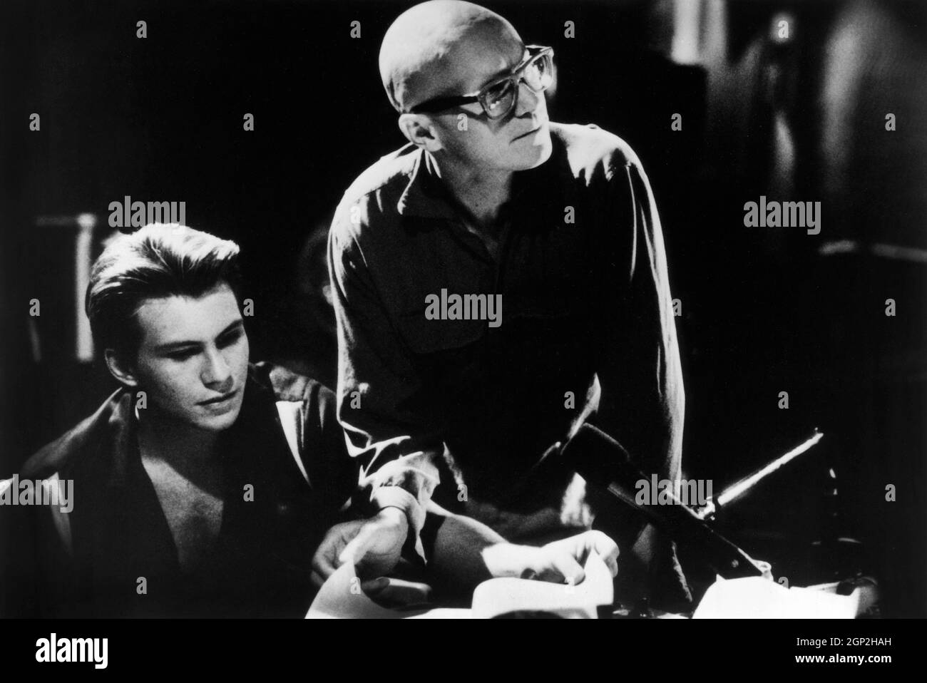 PUMP UP THE VOLUME, from left: Christian Slater, writer/director Allan ...
