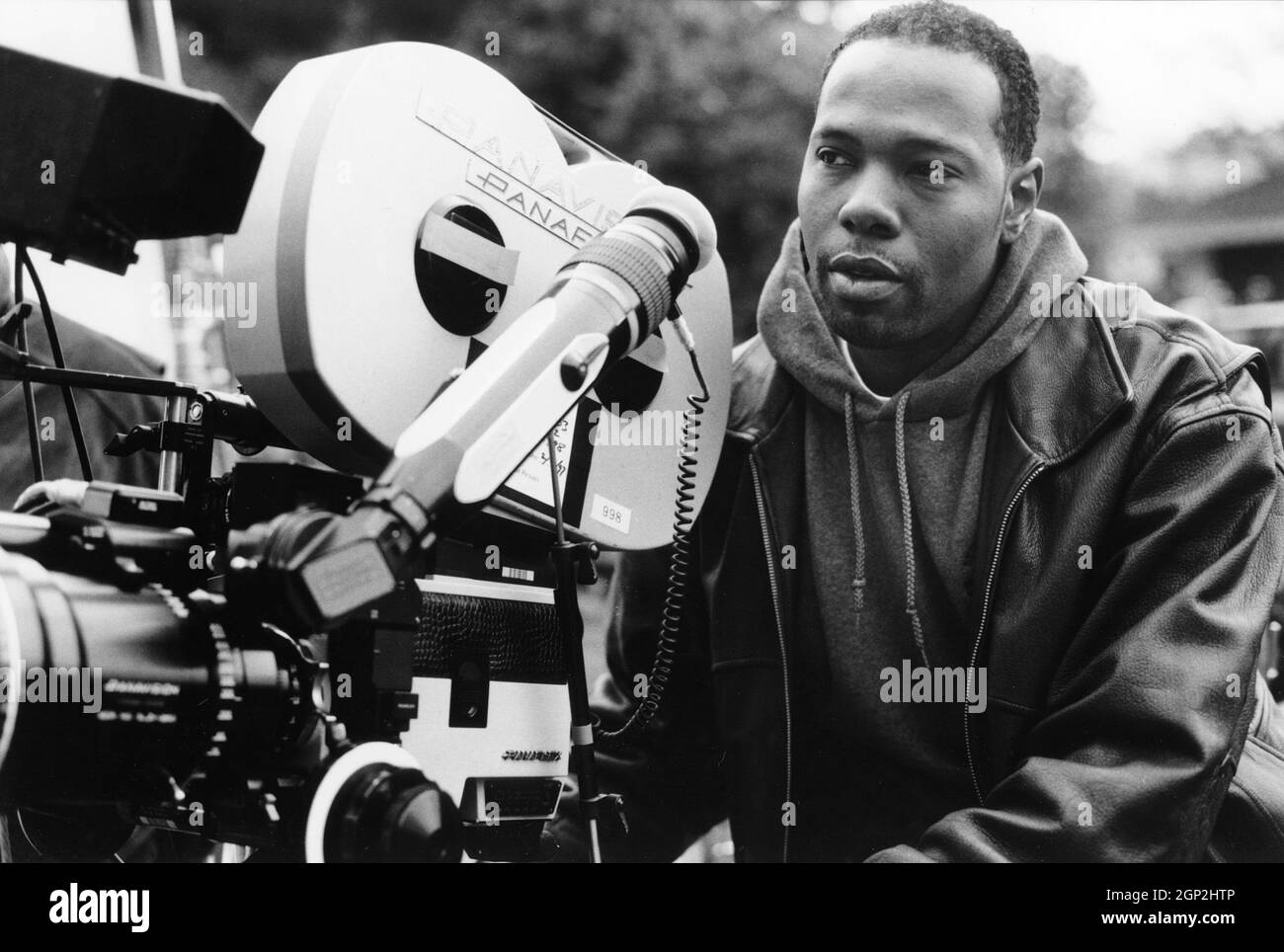 THE REPLACEMENT KILLERS, director Antoine Fuqua, on set, 1998. ph ...