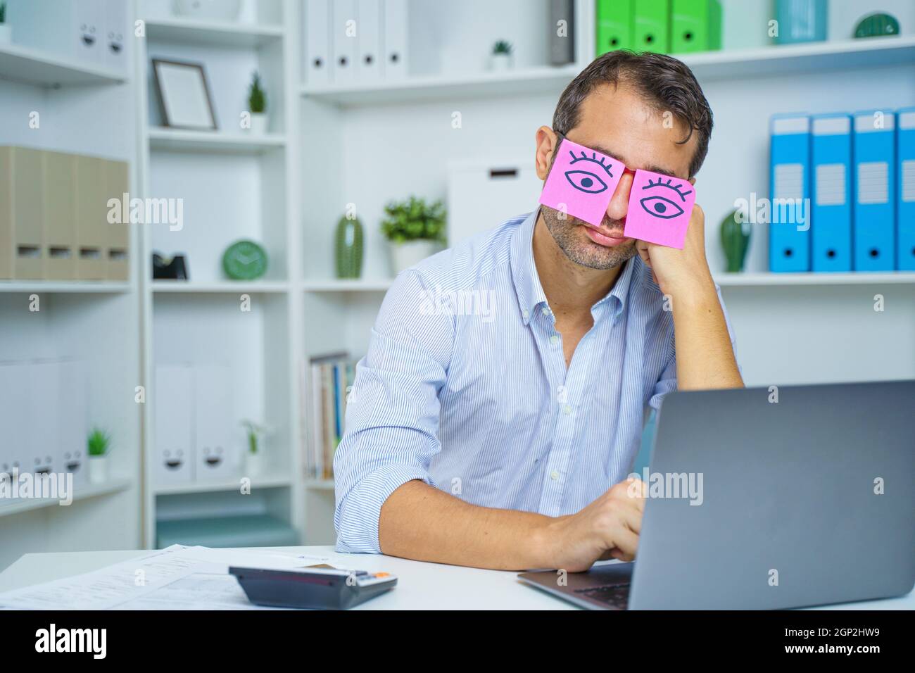 Unproductive at work hi-res stock photography and images - Alamy