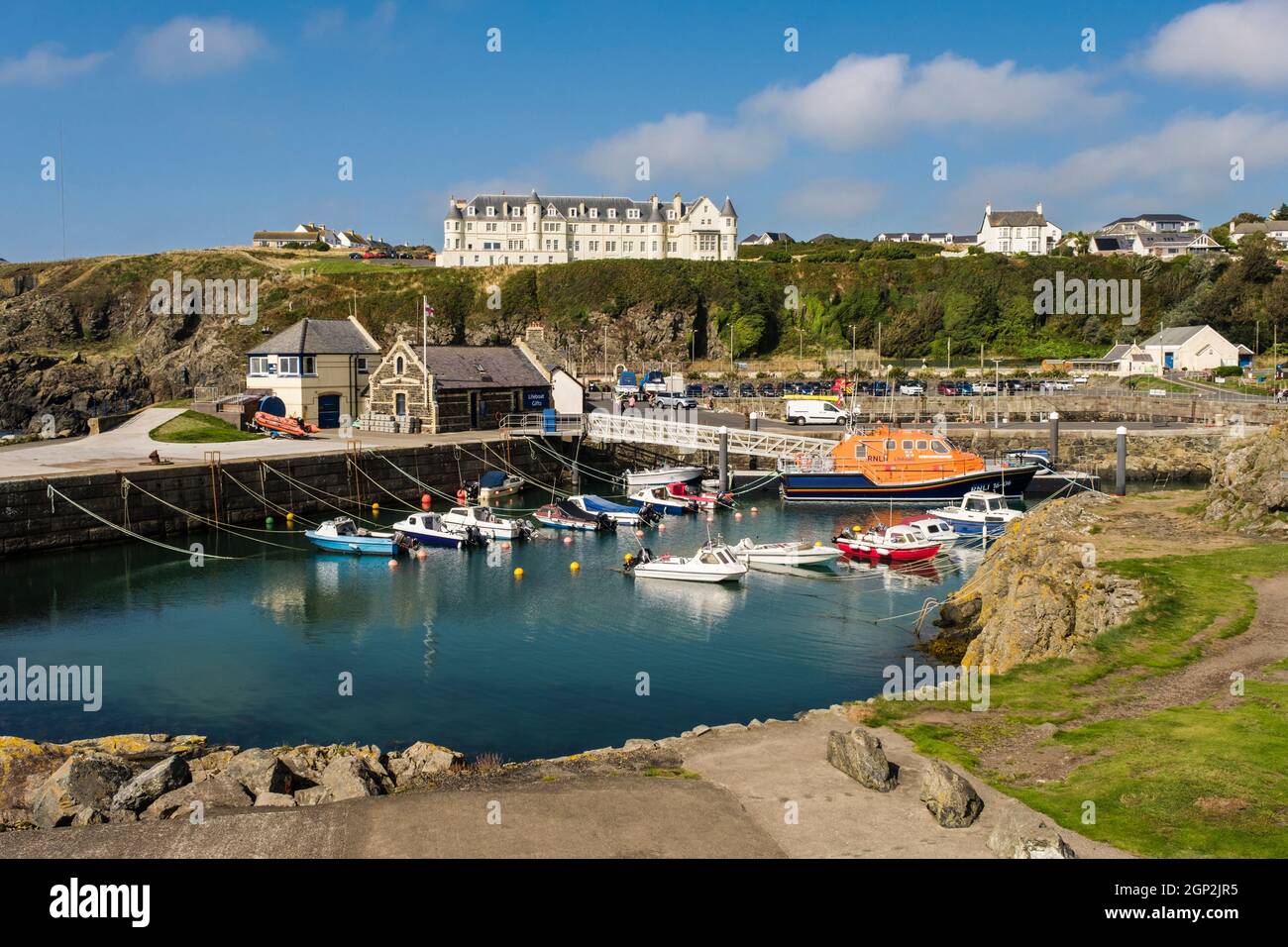 Scottish lifeboats hi-res stock photography and images - Alamy