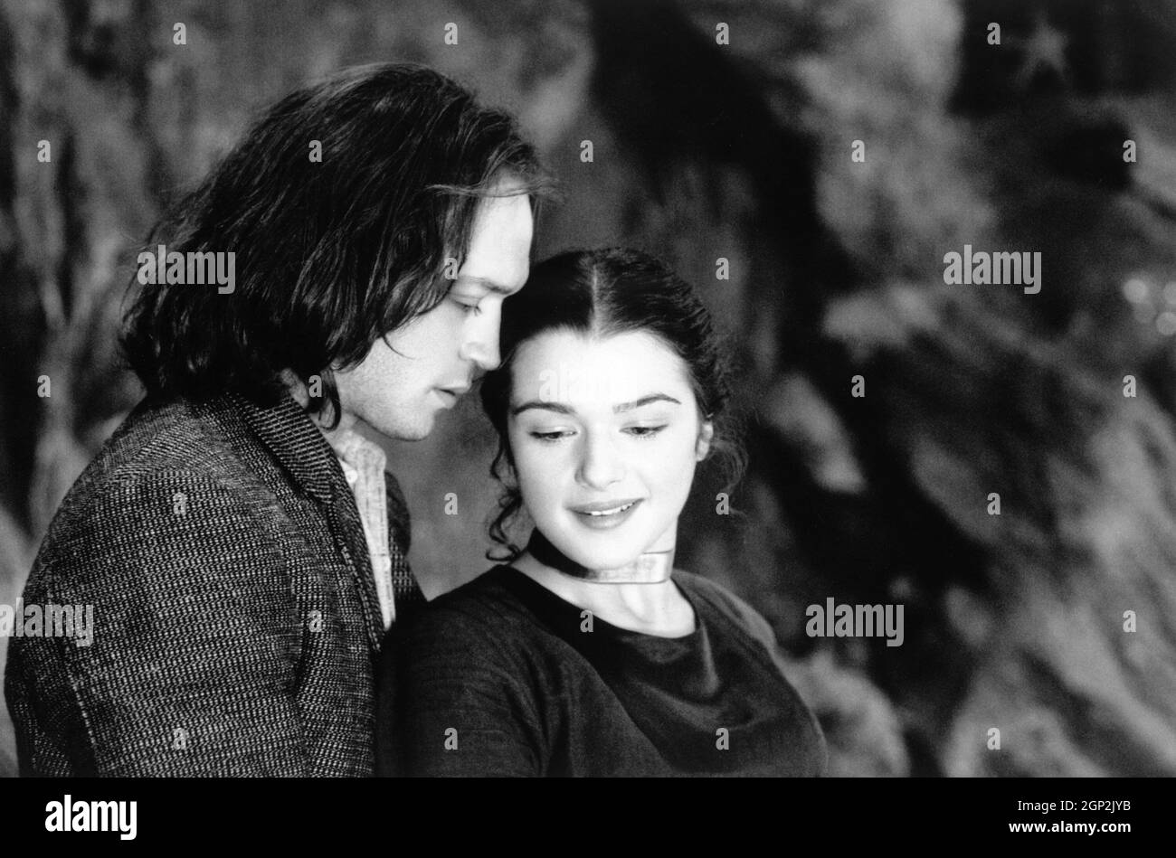 SWEPT FROM THE SEA, from left: Vincent Perez, Rachel Weisz, 1997. ph ...