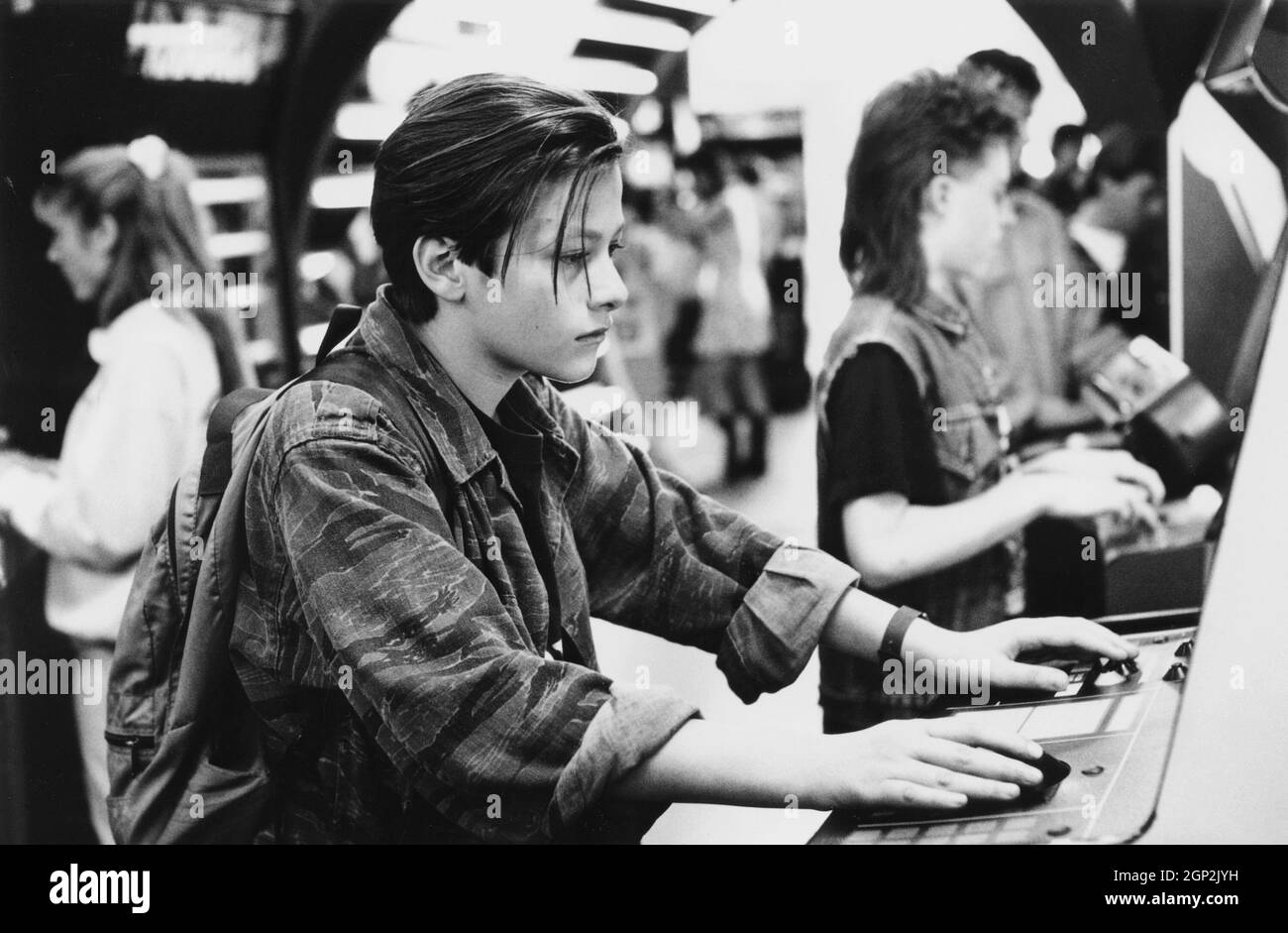 TERMINATOR 2: JUDGMENT DAY, Edward Furlong, 1991. ph: © TriStar ...