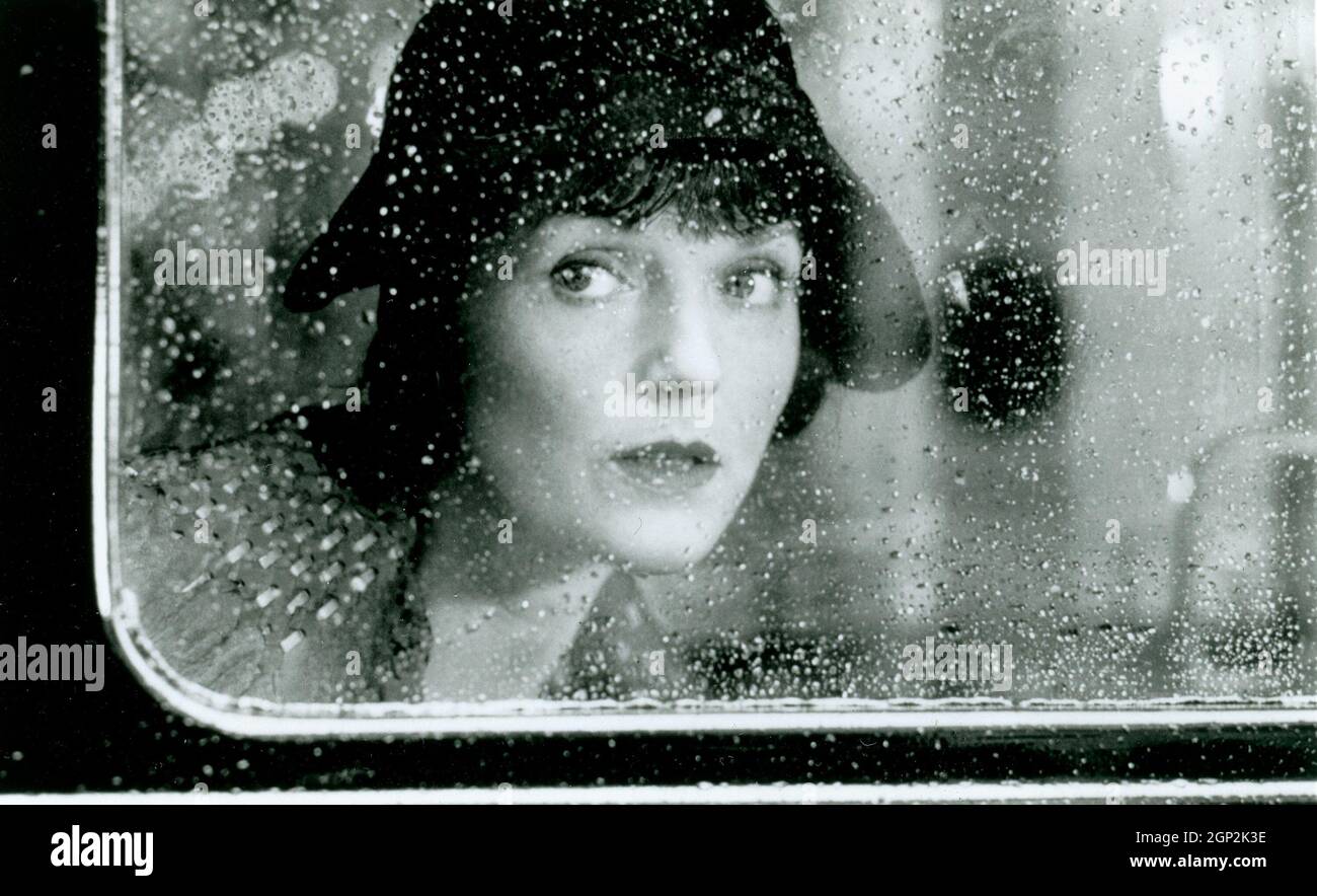 TOM & VIV, (aka TOM AND VIV), Miranda Richardson, 1994. ph: © Miramax ...