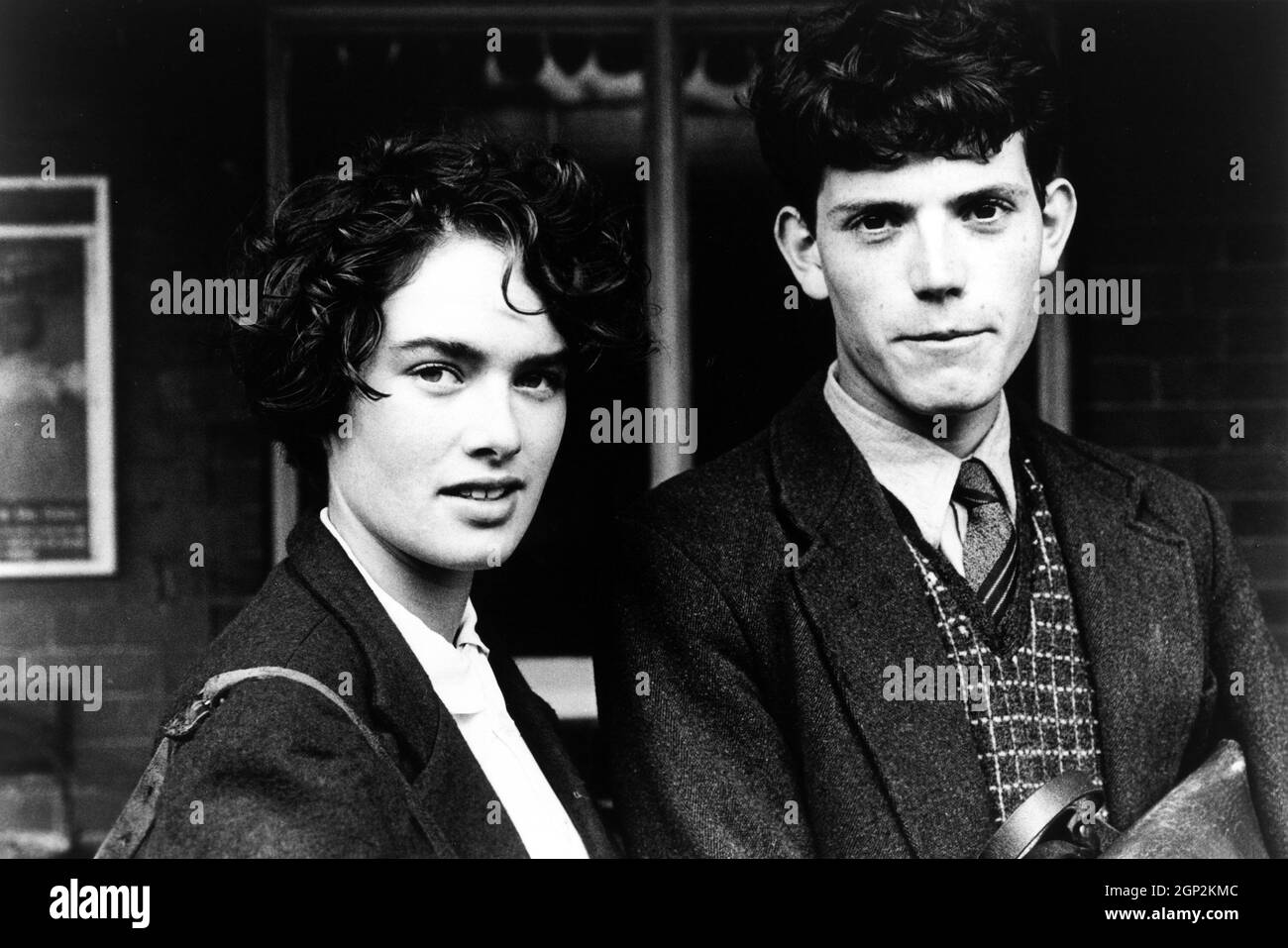 WATERLAND, from left: Lena Headey, Grant Warnock, 1992. ph: © Fine Line ...