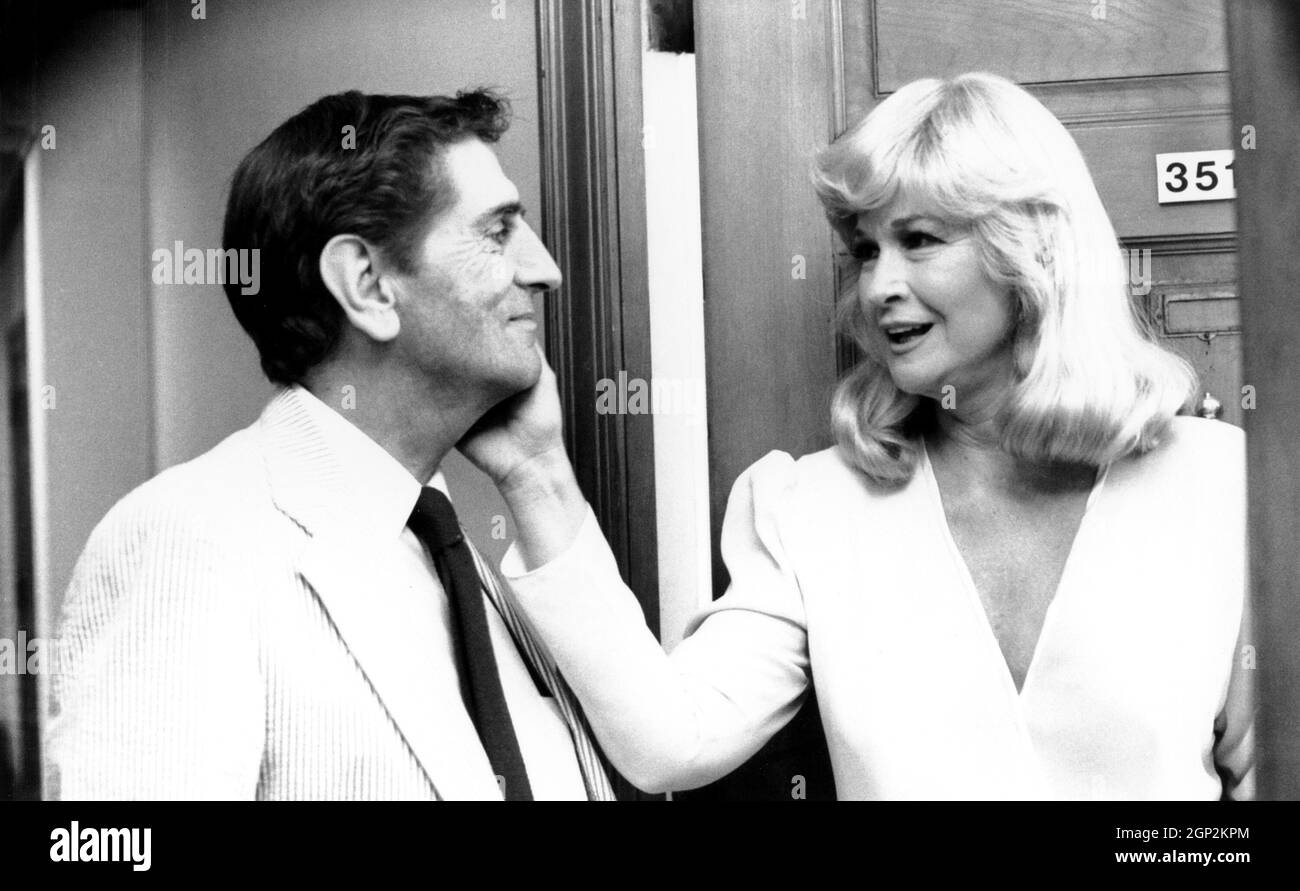 WILD AT HEART, from left: Harry Dean Stanton, Diane Ladd, 1990. ph ...