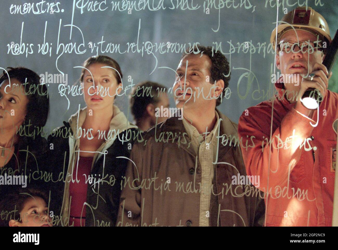 THIRTEEN GHOSTS, (aka THIR13EN GHOSTS, aka 13 GHOSTS), from left: Rah ...