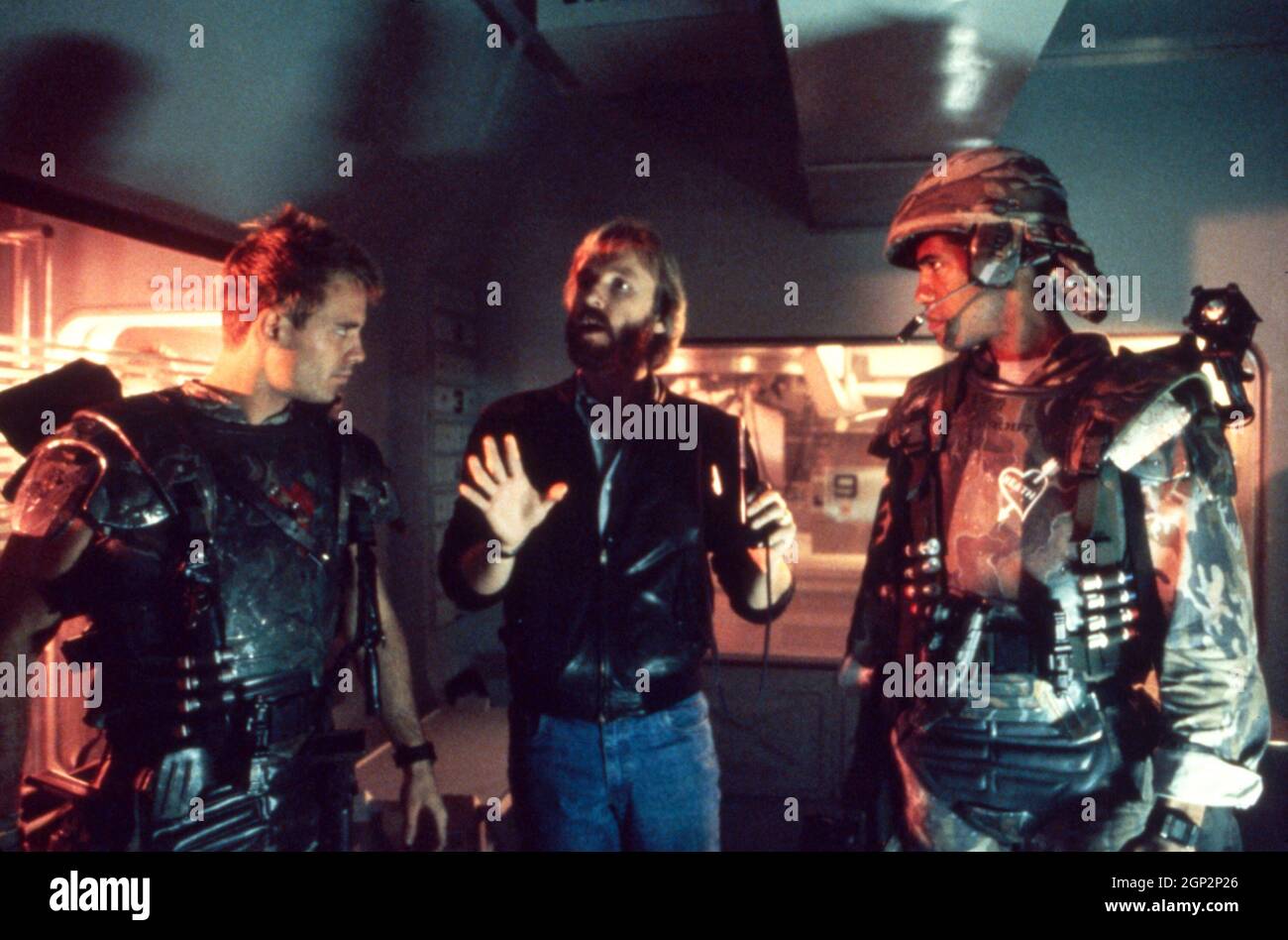 ALIENS, from left: Michael Biehn, director James Cameron, Ricco Ross ...