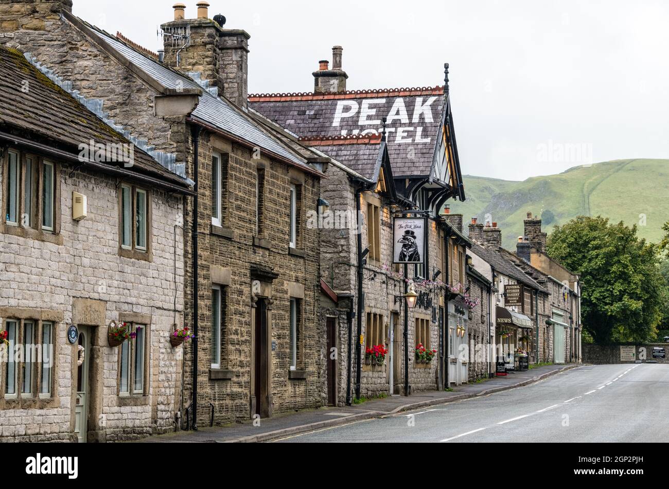 Castleton, a village in High Peak District of Derbyshire, England Stock ...