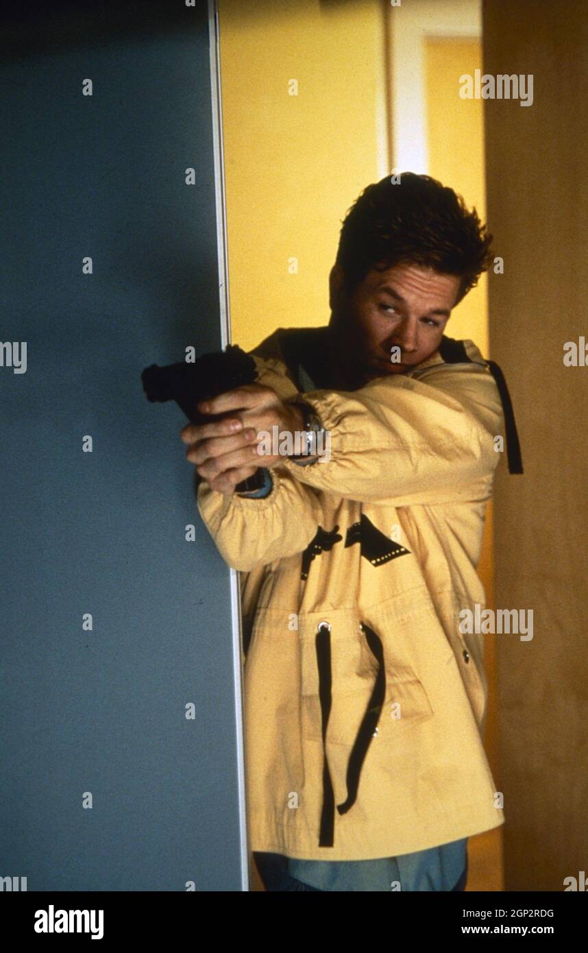 THE BIG HIT, Mark Wahlberg, 1998. © TriStar Pictures /courtesy Everett ...
