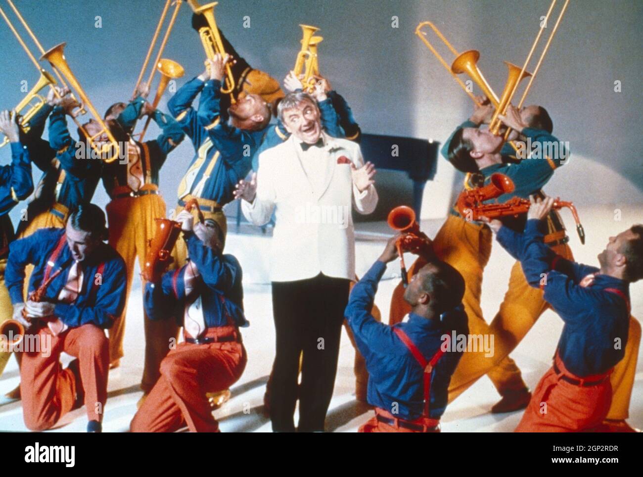 BILLY'S HOLIDAY, Max Cullen (center), 1995. © Anchor Bay Entertainment ...