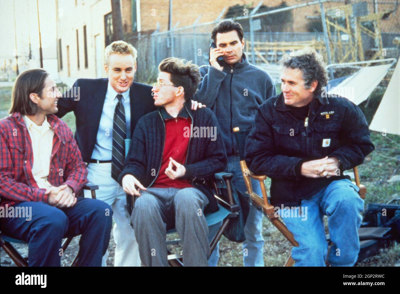 BOTTLE ROCKET, from left: Luke Wilson, Owen Wilson, director Wes ...