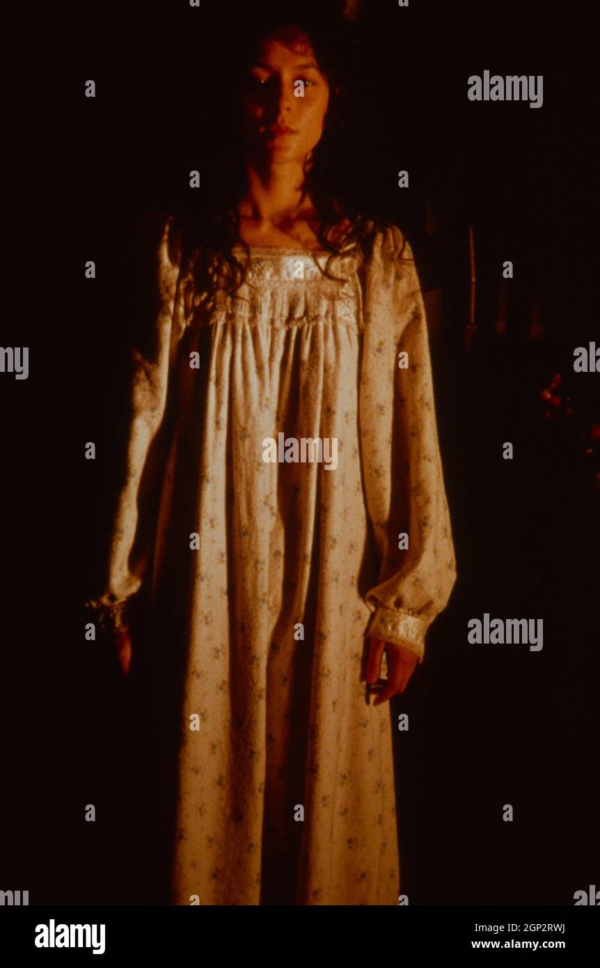 BODY SNATCHERS, Meg Tilly, 1993. © Warner Brothers / Courtesy Everett ...