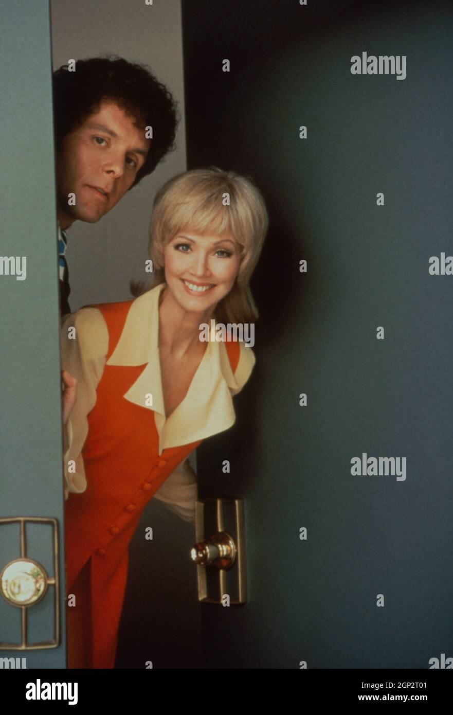 BRADY BUNCH MOVIE, from left: Gary Cole, Shelley Long, 1995 ...