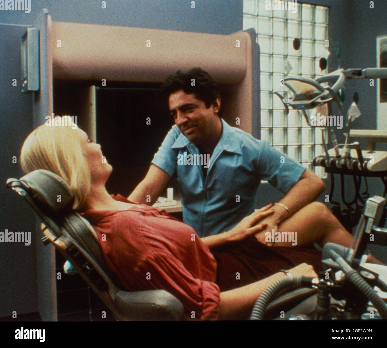 COMPROMISING POSITIONS, Joe Mantegna, 1985. © Paramount Pictures ...