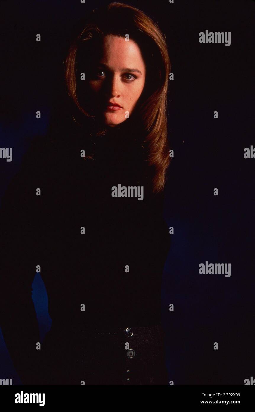 THE CRAFT, Robin Tunney, 1996. © Columbia Pictures / courtesy Everett ...