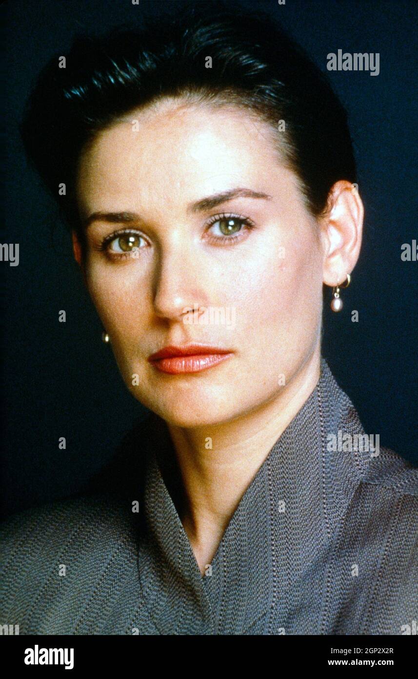 Disclosure Demi Moore 1994 © Warner Broscourtesy Everett Collection 2595