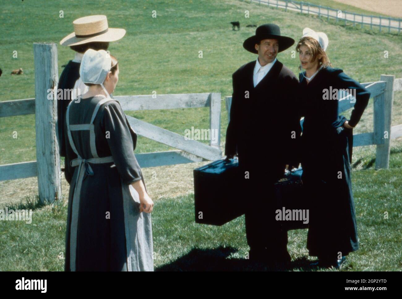 FOR RICHER OR POORER, from left: Tim Allen, Kirstie Alley, 1997. ph ...