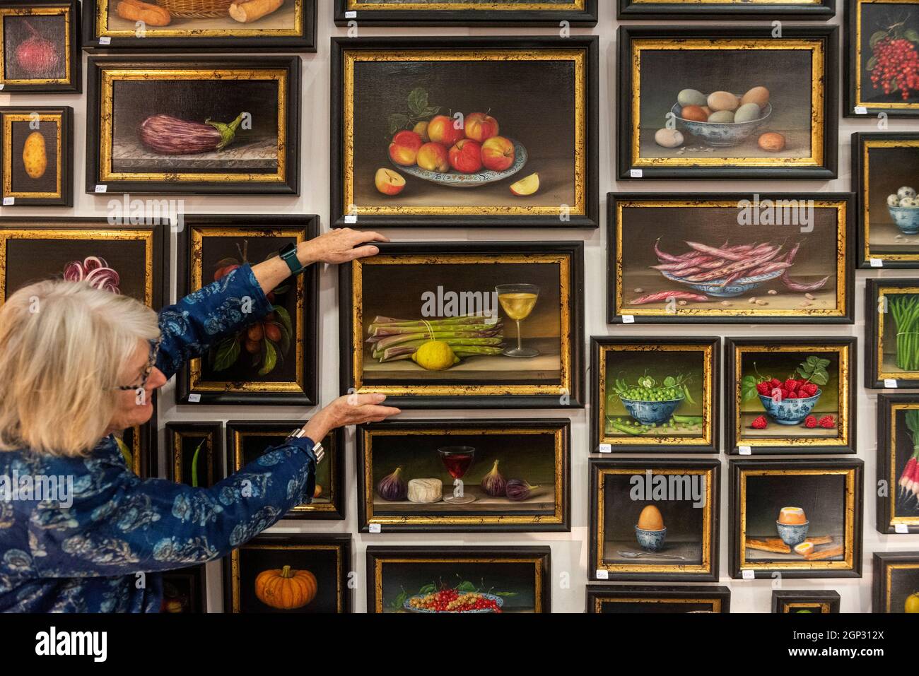 Mimi roberts hi-res stock photography and images - Alamy