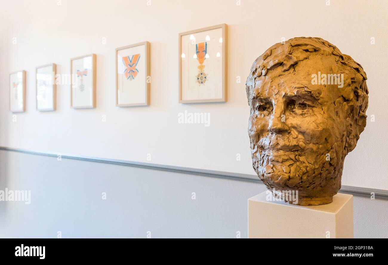 King Willem-Alexander during a working visit to the Chancellery of the ...