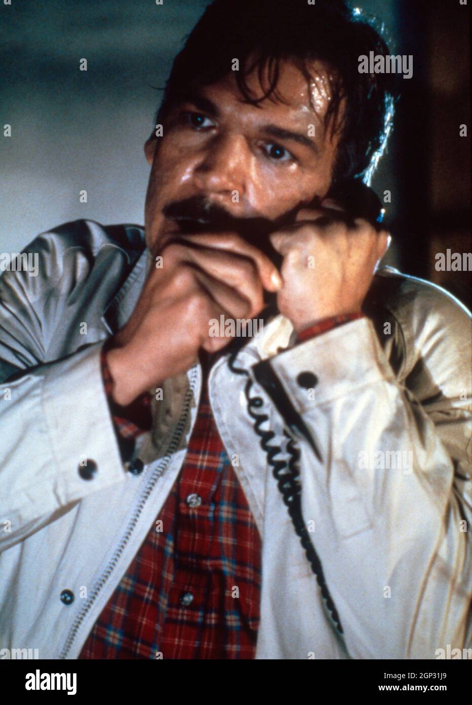 HALLOWEEN III: SEASON OF THE WITCH, from left: Tom Atkins, Stacey ...