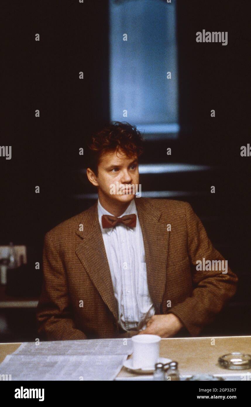 THE HUDSUCKER PROXY, Tim Robbins, 1994. Photo: ©Warner Brothers ...