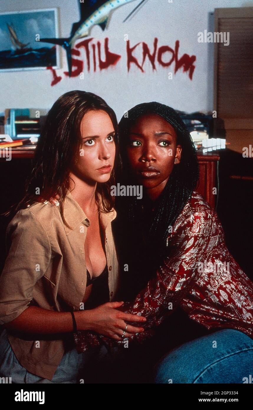 I STILL KNOW WHAT YOU DID LAST SUMMER, from left: Jennifer Love Hewitt, Brandy Norwood, 1998 ...