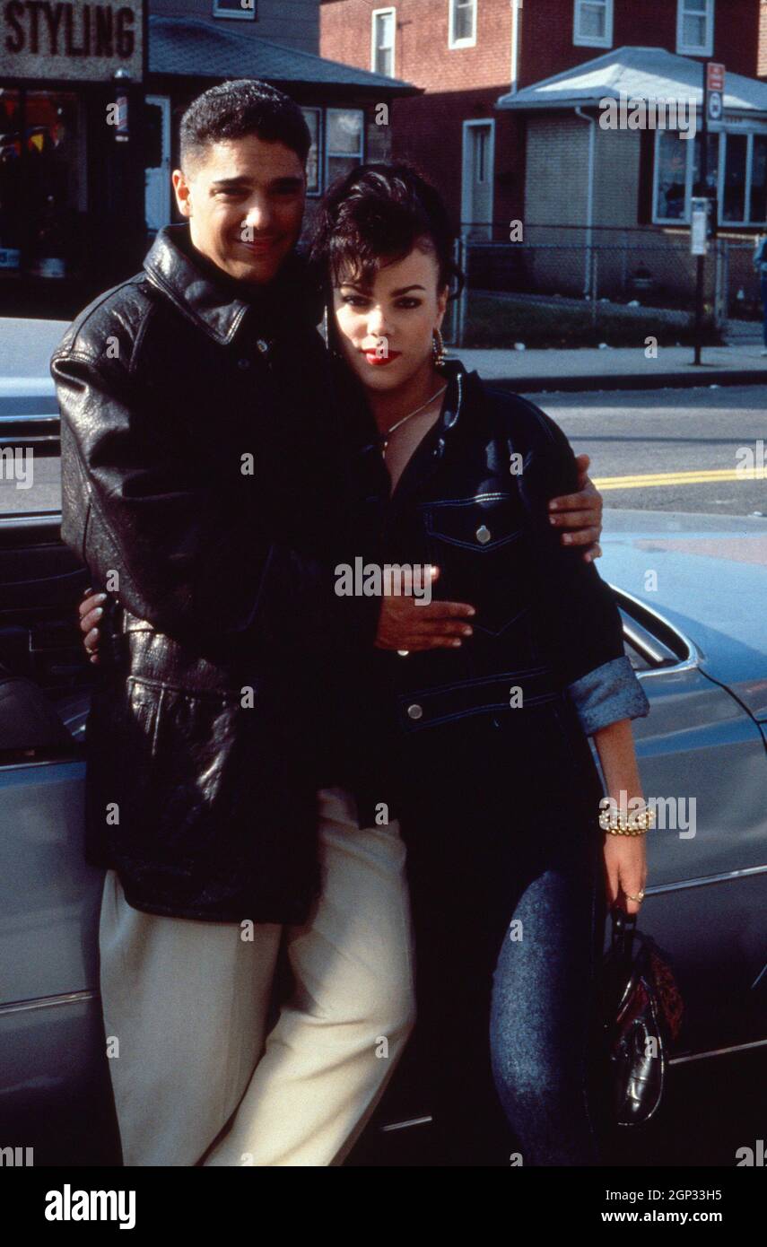 JUNGLE FEVER, from left: Nicholas Turturro, Debi Mazar, 1991. ph: David ...