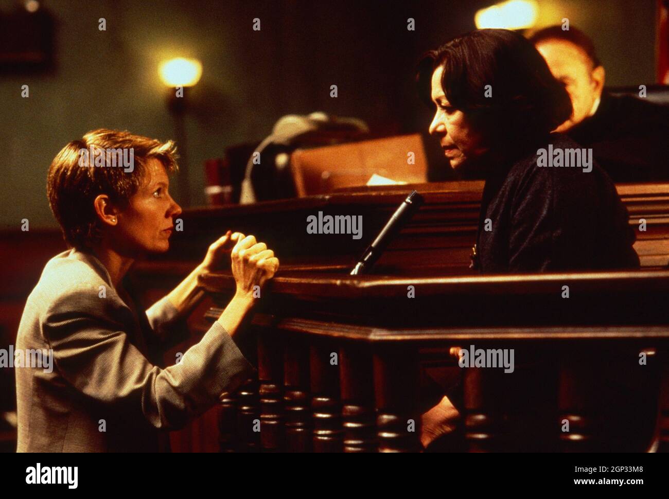 THE JUROR, from left: Lindsay Crouse, Denise Burse, 1996. © Columbia ...