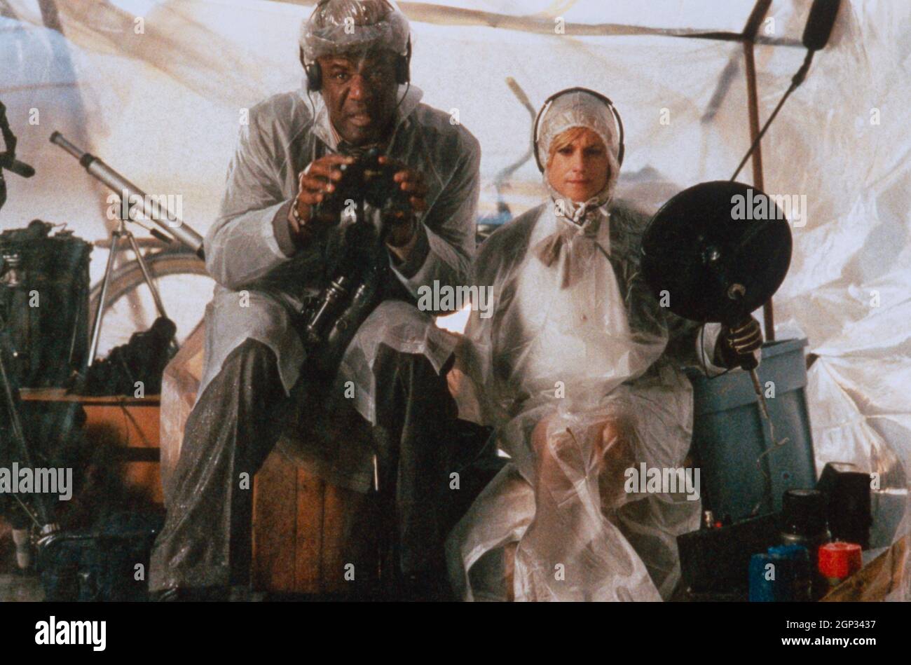 A LIFE LESS ORDINARY, from left: Delroy Lindo, Holly Hunter, 1997. ph ...