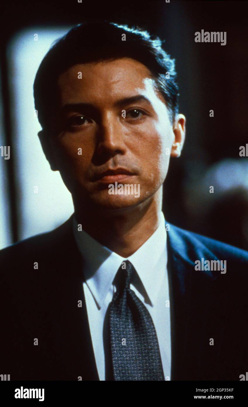 M. BUTTERFLY, John Lone, 1993. © Geffen Pictures / courtesy Everett ...