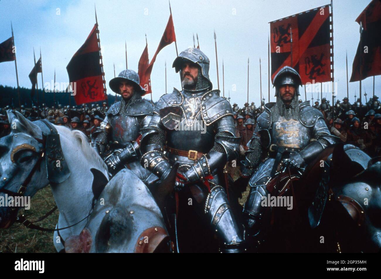 THE MESSENGER: THE STORY OF JOAN OF ARC, from left: Vincent Regan ...