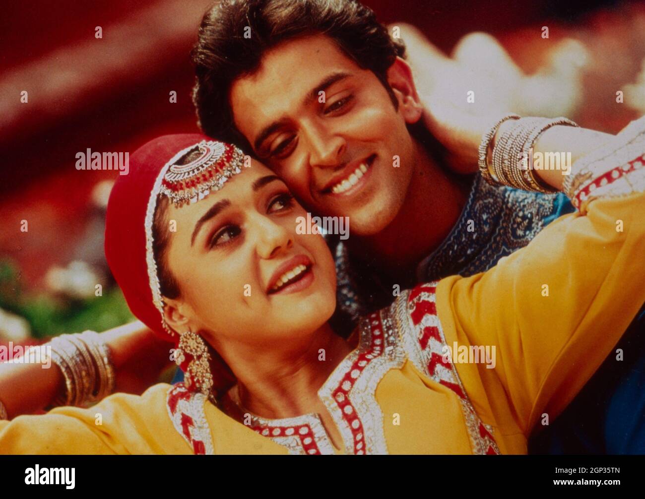 MISSION KASHMIR, from left: Preity Zinta, Hrithik Roshan, 2000 ...