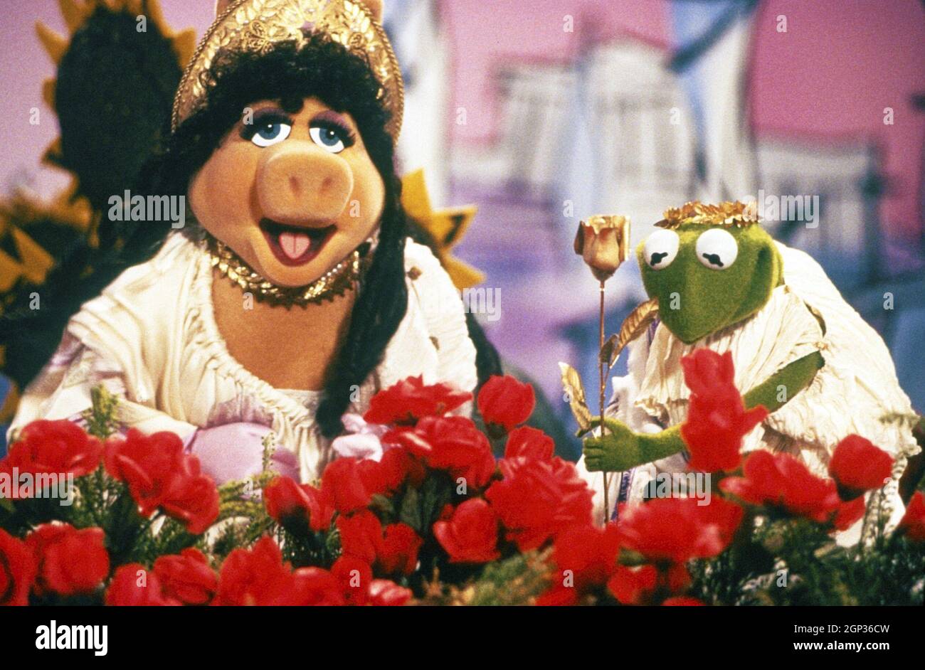 MUPPET CLASSIC THEATER, from left: Miss Piggy, Kermit the Frog, 1994 ...