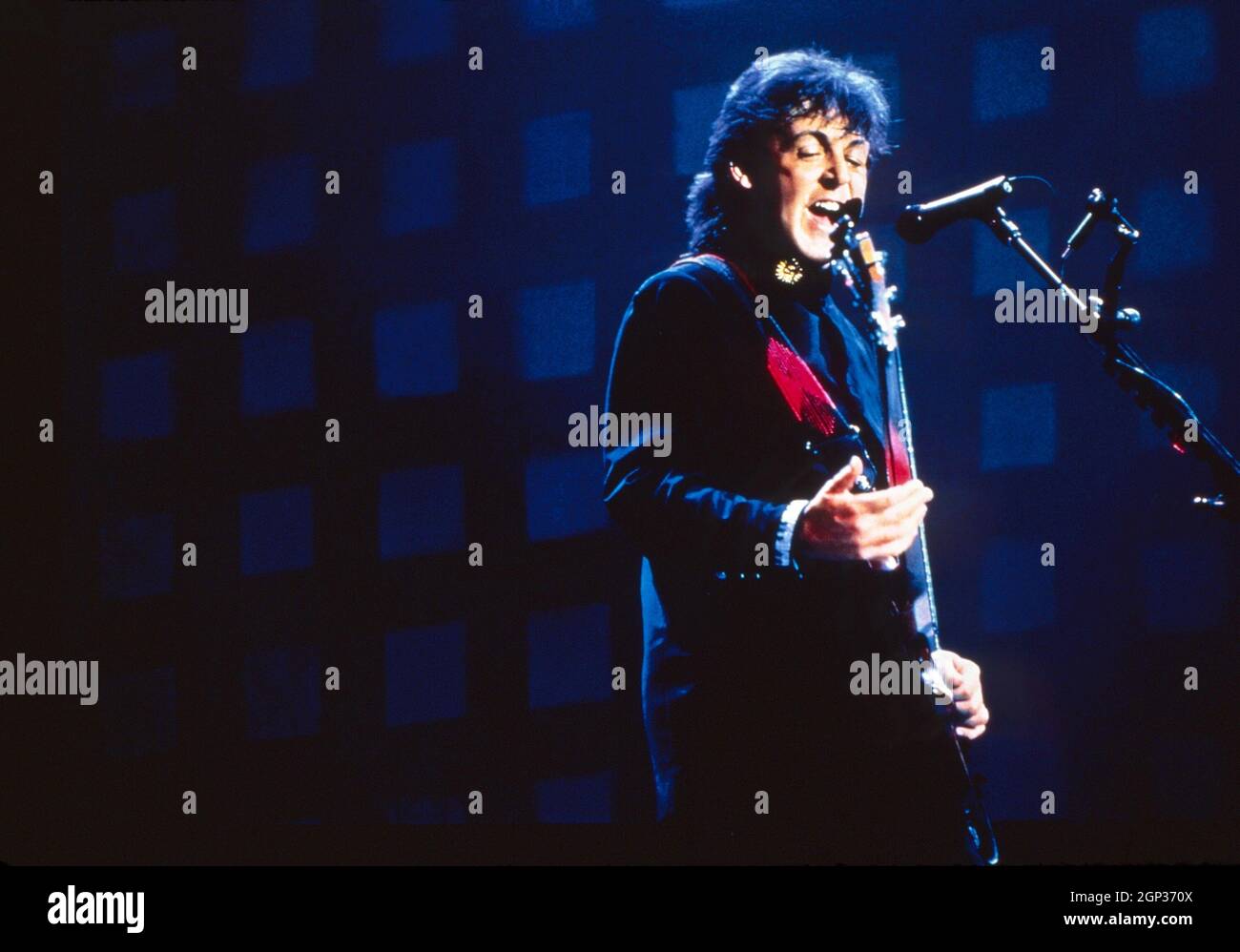 PAUL MCCARTNEY'S GET BACK, Paul McCartney, 1991. © New Line Cinema ...