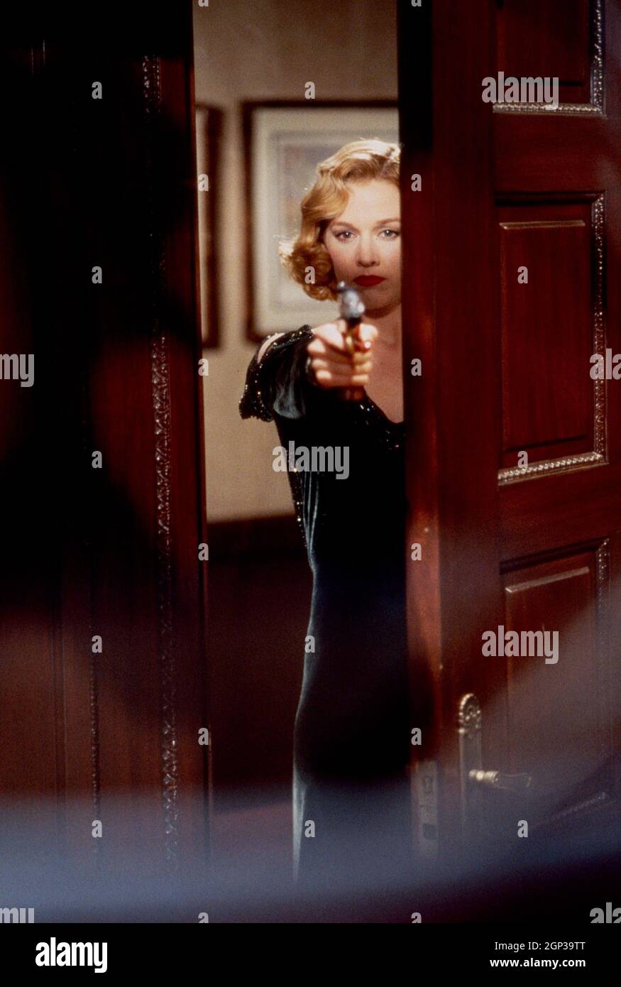 THE SHADOW, Penelope Ann Miller, 1994. ph: Ralph Nelson / © Universal ...