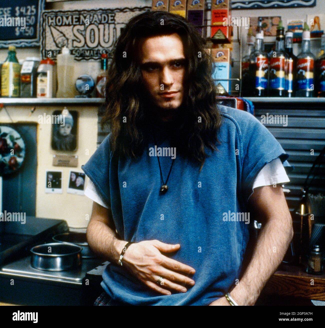 SINGLES, Matt Dillon, 1992. ph: © Warner Bros. / courtesy Everett ...