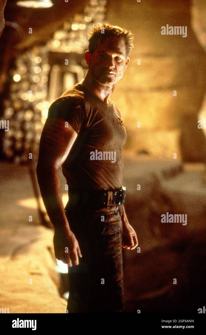 SOLDIER, Kurt Russell, 1998. ph: © Warner Bros / courtesy Everett ...