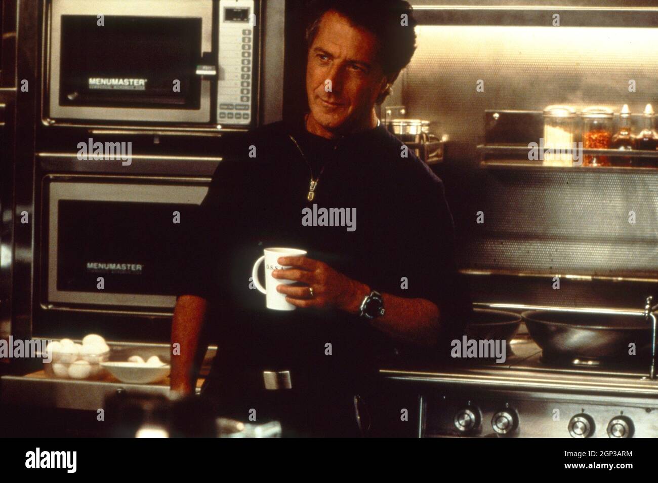 SPHERE, Dustin Hoffman, 1998. ©Warner Brothers/courtesy Everett ...