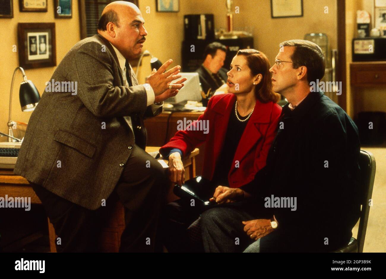 STUART LITTLE, from left: Jon Polito, Geena Davis, Hugh Laurie, 1999 ... STUART LITTLE, from left: Jon Polito, Geena Davis, Hugh Laurie, 1999 ...